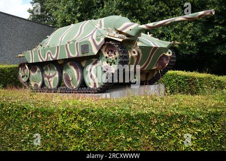 Jagdpanzer 38 Hetzer, WW2 German light tank destroyer, after ...