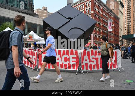 The Alamo, Cube sculpture in Astor Place, NYC Stock Photo - Alamy