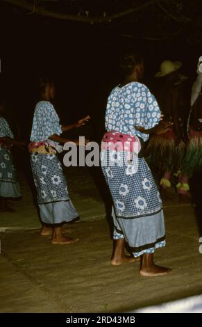 Tanzania and Zanzibar in 1998. Lifestyle, culture and wildlife ...