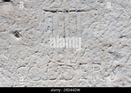 Ancient vandals in Rome - Visitors (1774) carving their names into the ...