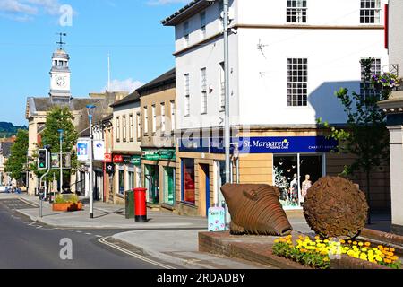 Boulder statues by Neville Cable views along Fore Street toward the ...