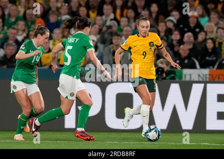 Australia's Caitlin Foord tries to get past Republic of Ireland's ...