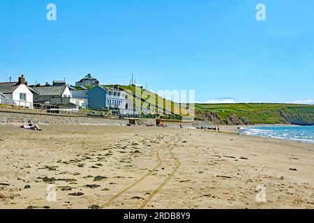 Uncrowded beach at Aberdaron, Llyn Peninsula, North Wales Stock Photo ...