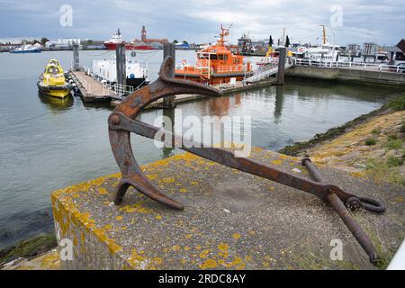 View to Steubenhoeft, Steubenhöft, Hafen, Harbour, Nordsee, North sea ...