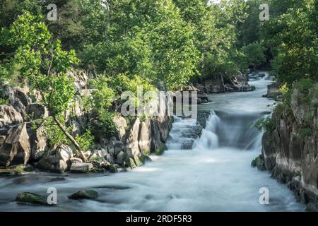 Long exposure of waterfalls of the Potomac River near Washington, D.C ...
