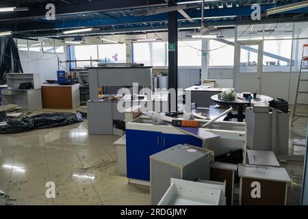 Office remodeling, inside office demolished, Office interior ...