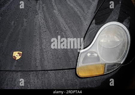 PORSCHE 986 FRONT AND LOGO - GERMAN CAR - GERMAN ELEGANCE - SPORT CAR ...