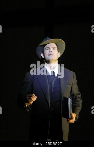 l-r: Gerald Finley (J. Robert Oppenheimer), Roderick Earle (Frank ...