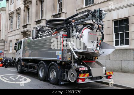 SCANIA G410 CAPPELLOTTO CAPRECY 2600 DIRTY WATER RECYCLING TRUCK AT THE ...
