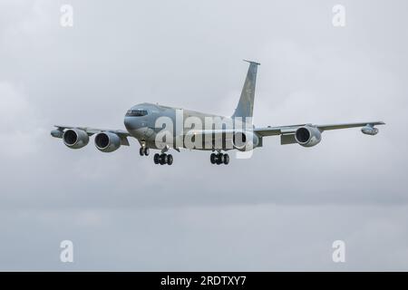Boeing KC-135R Stratotanker Metrea, arriving at RAF Fairford for the ...
