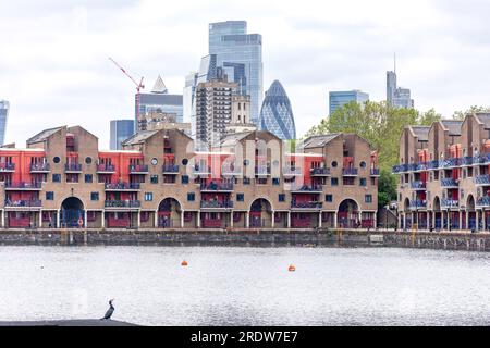 Shadwell Basin London United Kingdom Stock Photo - Alamy