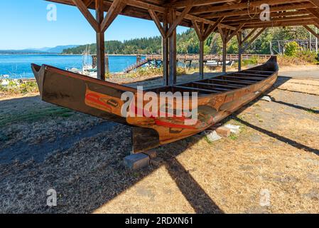 Traditional canoe of the We Wai Kai first nation native people in the ...