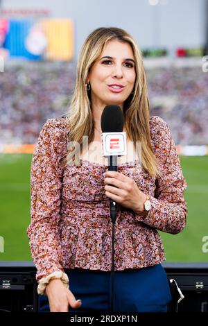 PASADENA, CA - JULY 23: ESPN Deportes reporter Katia Castorena during ...