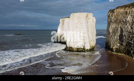 Botany Bay, Kingsgate, UK; White cliffs and high tide at Botany Bay ...