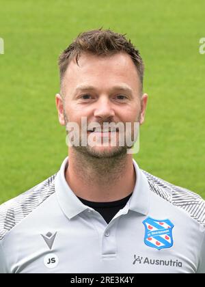 HERENVEEN - physiotherapist Jeroen Smit during the Photo Press Day of ...