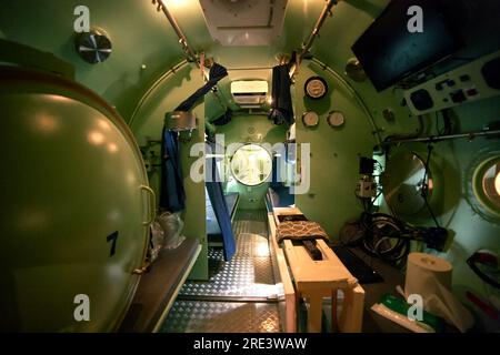 Inside the divers decompression chamber, bed room arrangement Stock ...