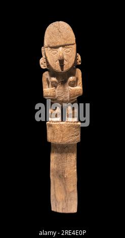 Pre-Columbian Wooden statue in Museo de Arte Precolombino, Cuzco, Peru ...