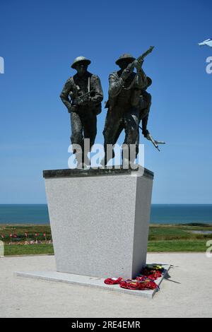 Statue of a World War 1 British soldier, Winchester, Britain UK Stock ...