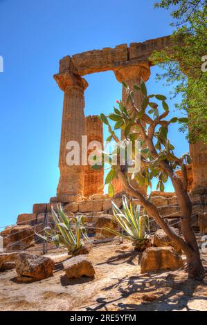 Stone Staircase to Greek Temple of Juno in the Valley of Temples ...