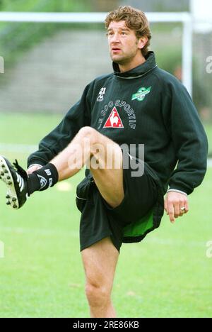 HIBS TRAINING. FRIDAY 30/7/99 New signing Matthias Jack trains with his ...