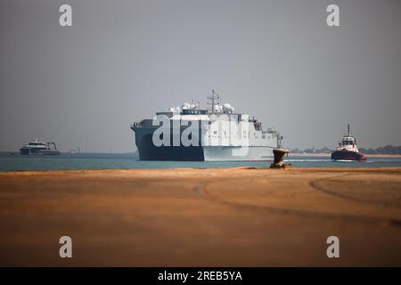 The USNS Millinocket (T-EPF 3) arrives at port during Exercise Talisman ...