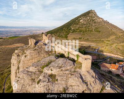 Castillo de Clavijo Stock Photo - Alamy