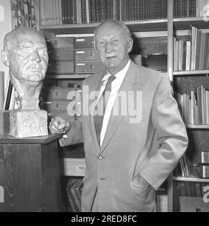 Carl Diem, founder and longtime director of the Sport University ...