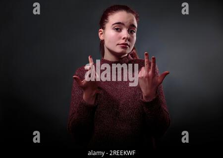 convincing, portrait of a young woman Stock Photo - Alamy