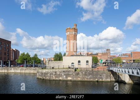Wapping Dock Hydraulic Tower, Liverpool Stock Photo - Alamy