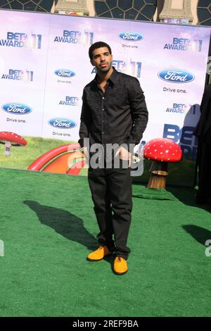 LOS ANGELES - JUN 26: Drake arriving at the 11th Annual BET Awards at ...
