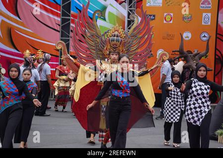 Makepung loloan dance from Bali. This dance is used as welcome dance ...