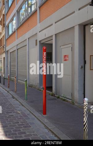 Paris, Poller // Paris, Bollard Stock Photo - Alamy