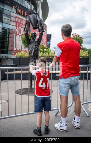 Bronze statue of legendary Arsenal football player Dennis Bergkamp ...