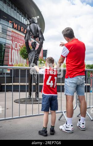 Bronze statue of legendary Arsenal football player Dennis Bergkamp ...
