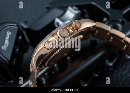 Photoshoot with the Rolex Daytona 116505 in Everose Gold Stock Photo ...