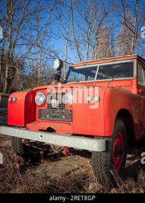 Front of an old red off-road car Stock Photo - Alamy