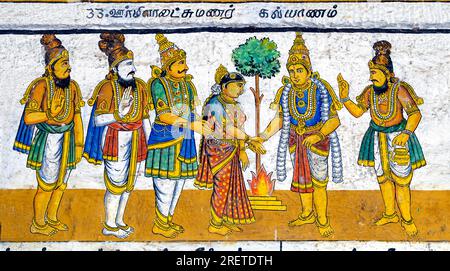 Paintings of Ramayana epic in kumbakonam Ramaswamy temple, Tamil Nadu ...
