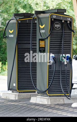 PRODUCTION - 30 July 2023, North Rhine-Westphalia, Cologne: Fast ...