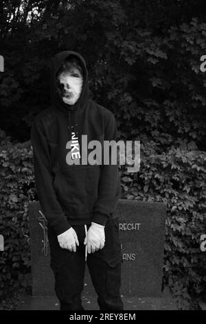 One of the dead raised Stock Photo - Alamy