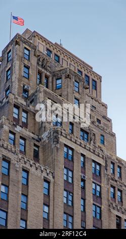 Chelsea: Windows and dark brick spandrels create vertical stripes ...