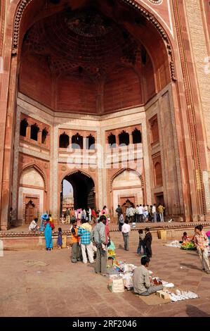 Victory Gate 'Buland Darwaza', Dargah, Mughal City, built 1569-1585 ...