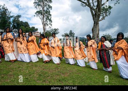 Toda women, Nilgiris, Ooty Udhagamandalam, Tamil Nadu, South India ...