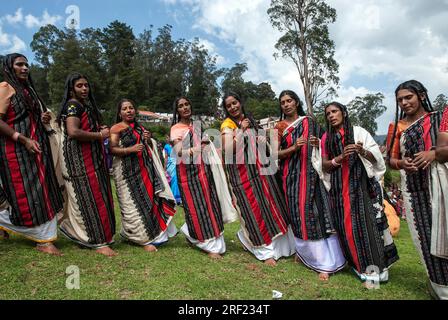 Toda women, Nilgiris, Ooty Udhagamandalam, Tamil Nadu, South India ...