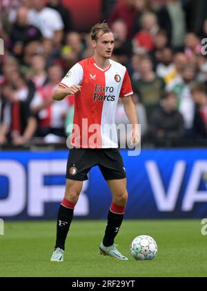 ROTTERDAM - Thomas Beelen of Feyenoord during the Dutch premier league ...