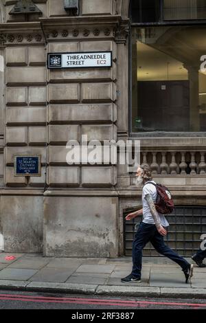 Threadneedle Street Road Sign, City of London, London Stock Photo - Alamy