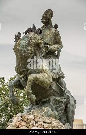 Statue von George Karaiskakis, Piräus, Athen, Griechenland Stock Photo ...