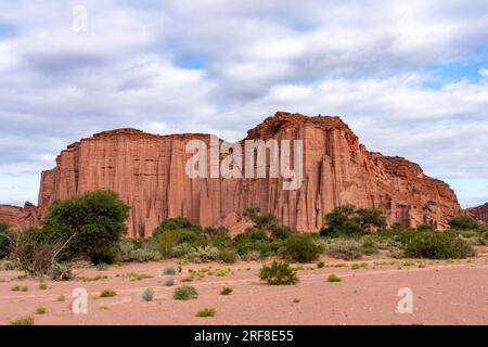 The Wall, a geologic feature of eroded Talampaya Formation sandstone in ...