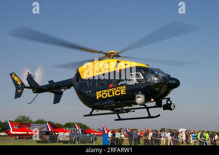 Metropolitan Police helicopter G-MPSA. Eurocopter EC145 landing ...