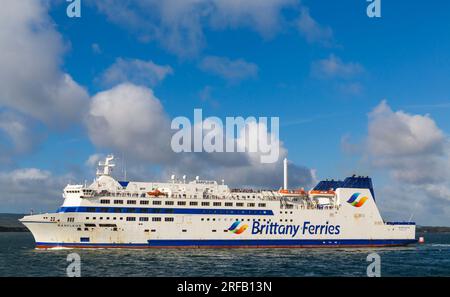 The Brittany Ferries vessel Barfleur leaving Poole Harbour, Dorset ...