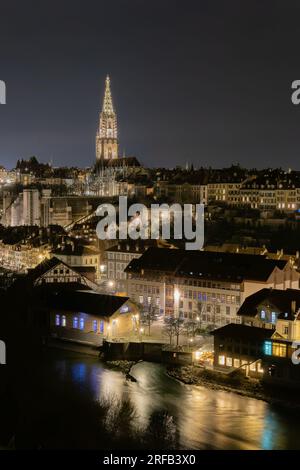Bern bei Nacht Stock Photo - Alamy